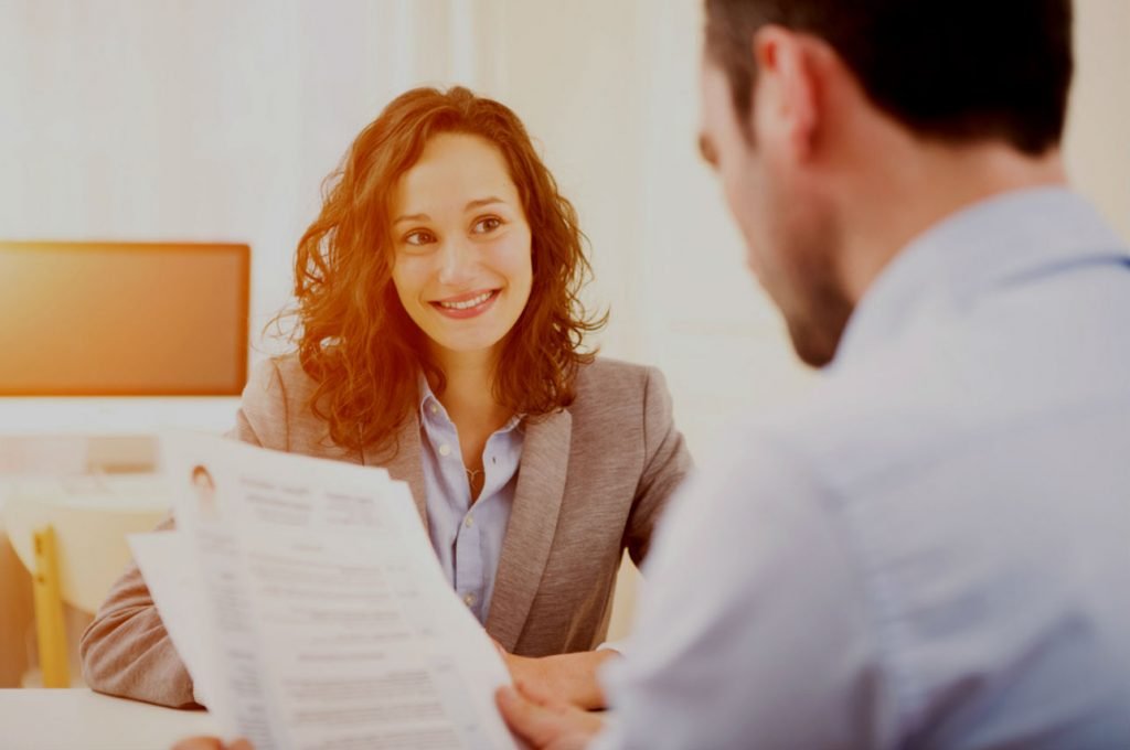 Preguntas para tener éxito en una entrevista de trabajo - HeyHeyHello!